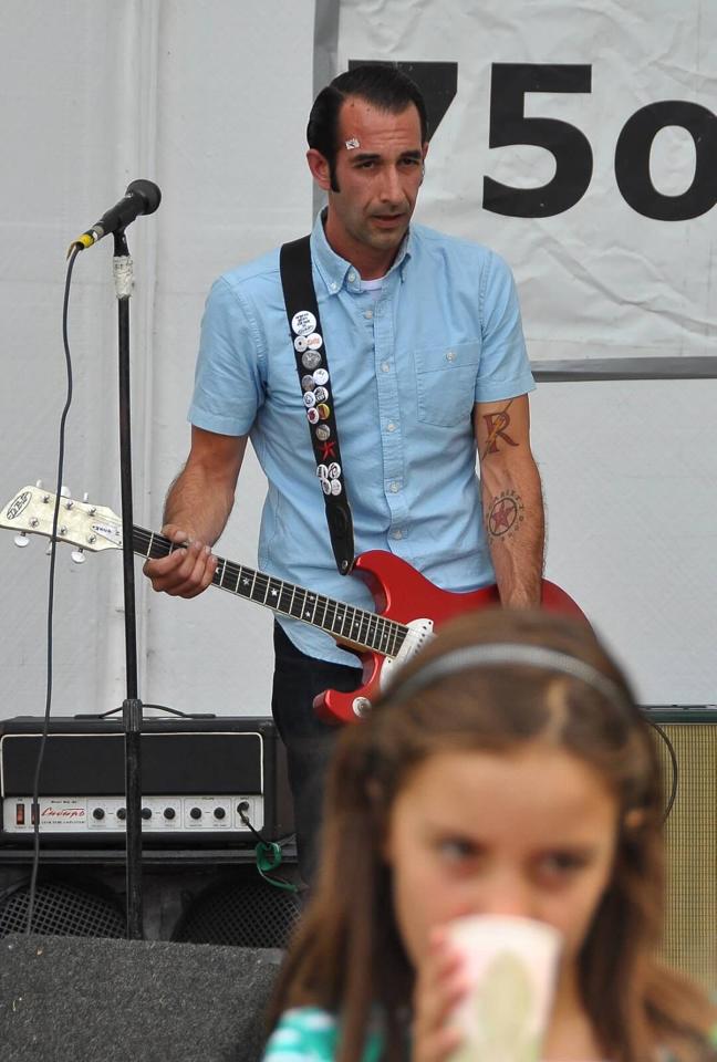 Photos | Six Star General